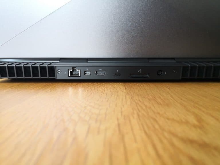 Alienware 15 R4 Review – With Intel i9-8950HK & GTX 1070