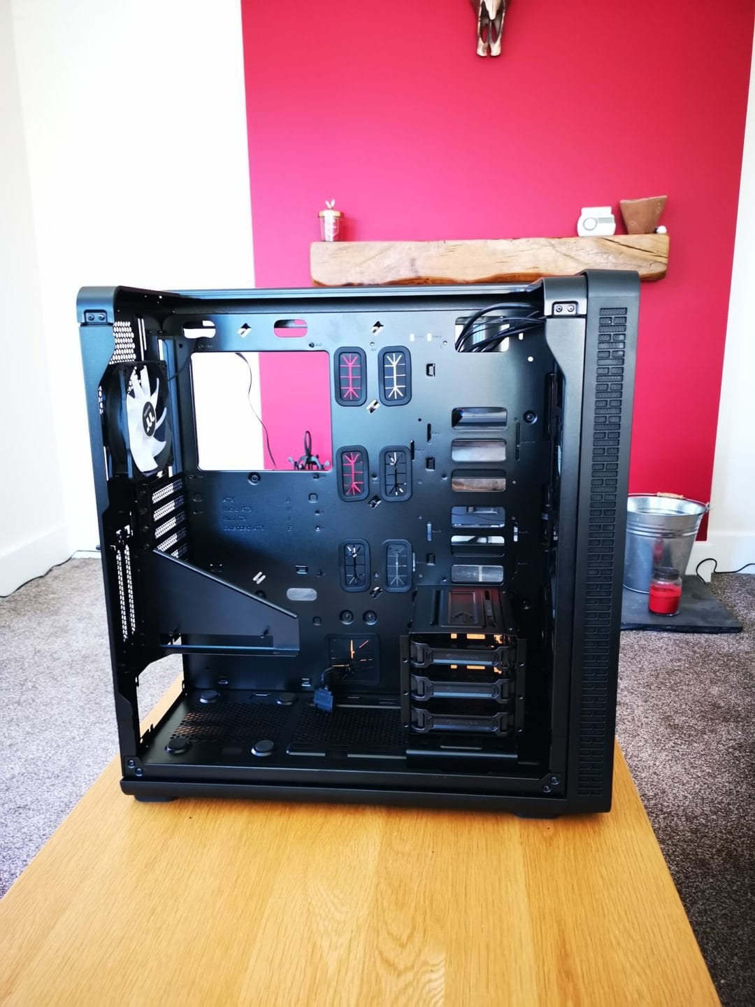 Thermaltake View 37 ARGB Mid-Tower PC Case Review