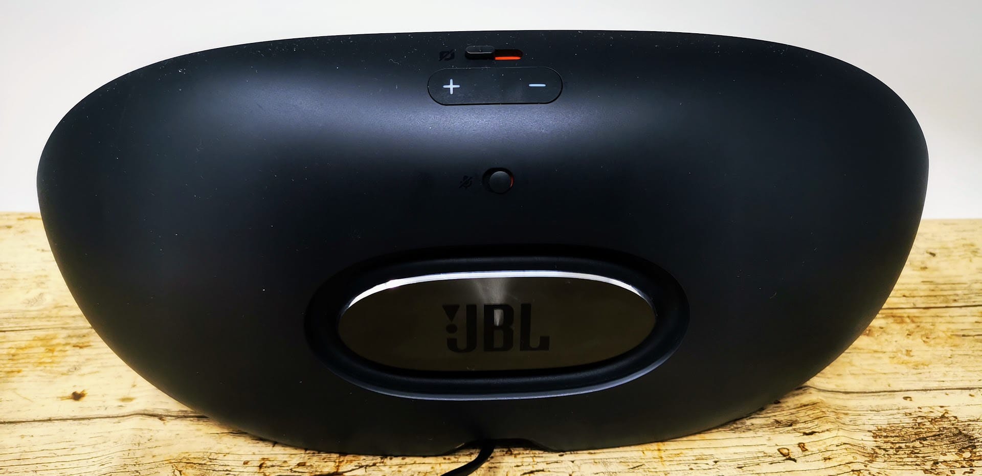 JBL Link View Review – A Google Assistant Smart Display with excellent ...