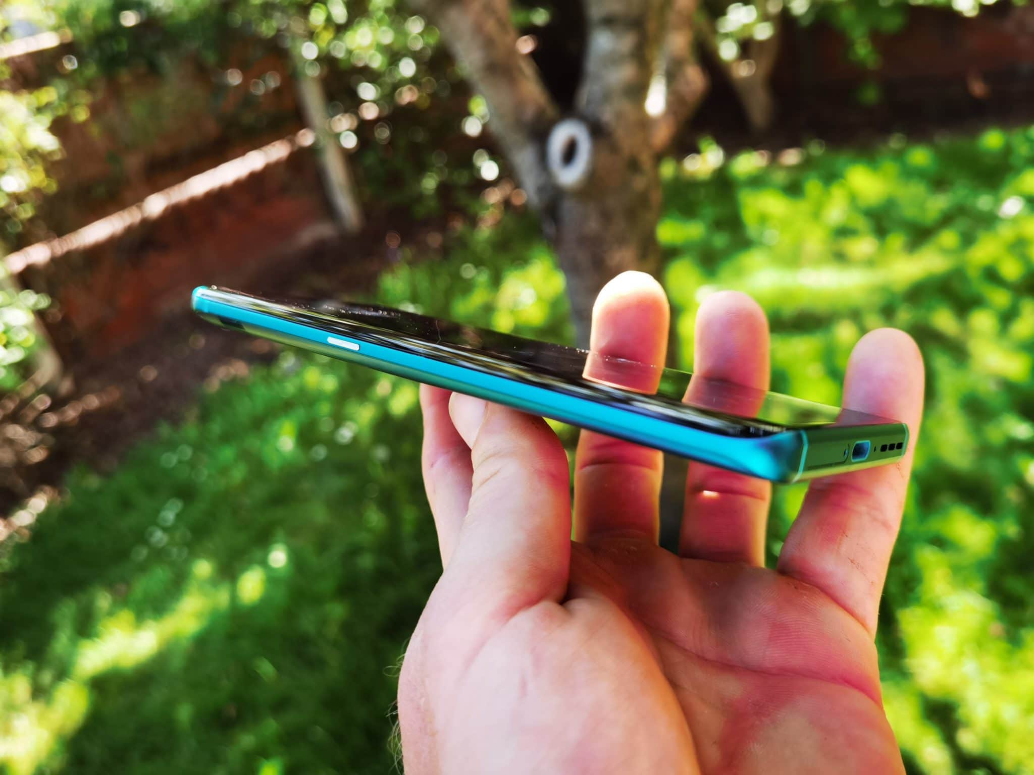 TCL 10 Pro Review – Could have been great but let down by poor chipset ...