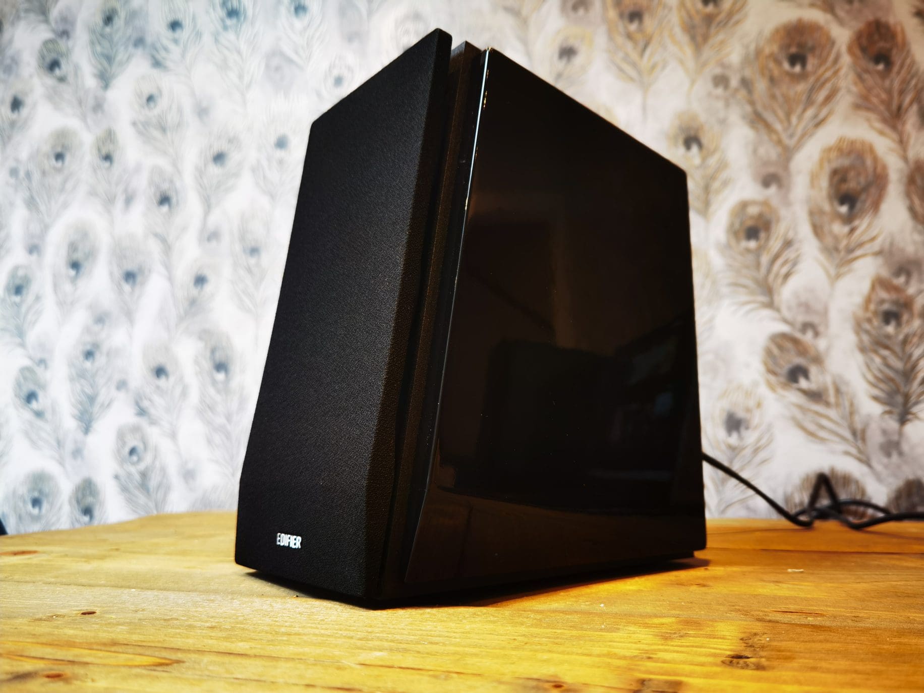 Edifier R1850DB Active Bookshelf Studio Speakers Review