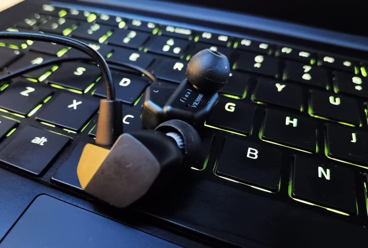 Final Audio VR3000 Gaming Earphones Review – Wired in-ear earphones ...