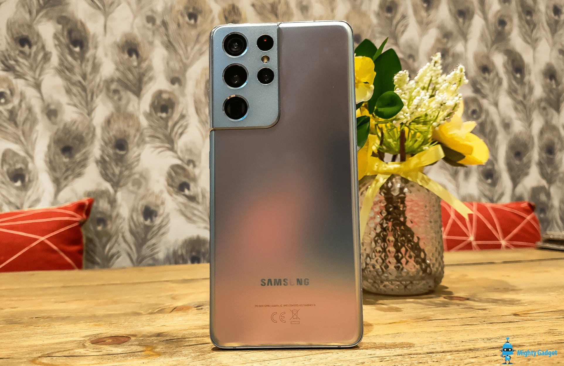 Samsung Galaxy S21 Ultra Review - A productivity monster but with flaws ...