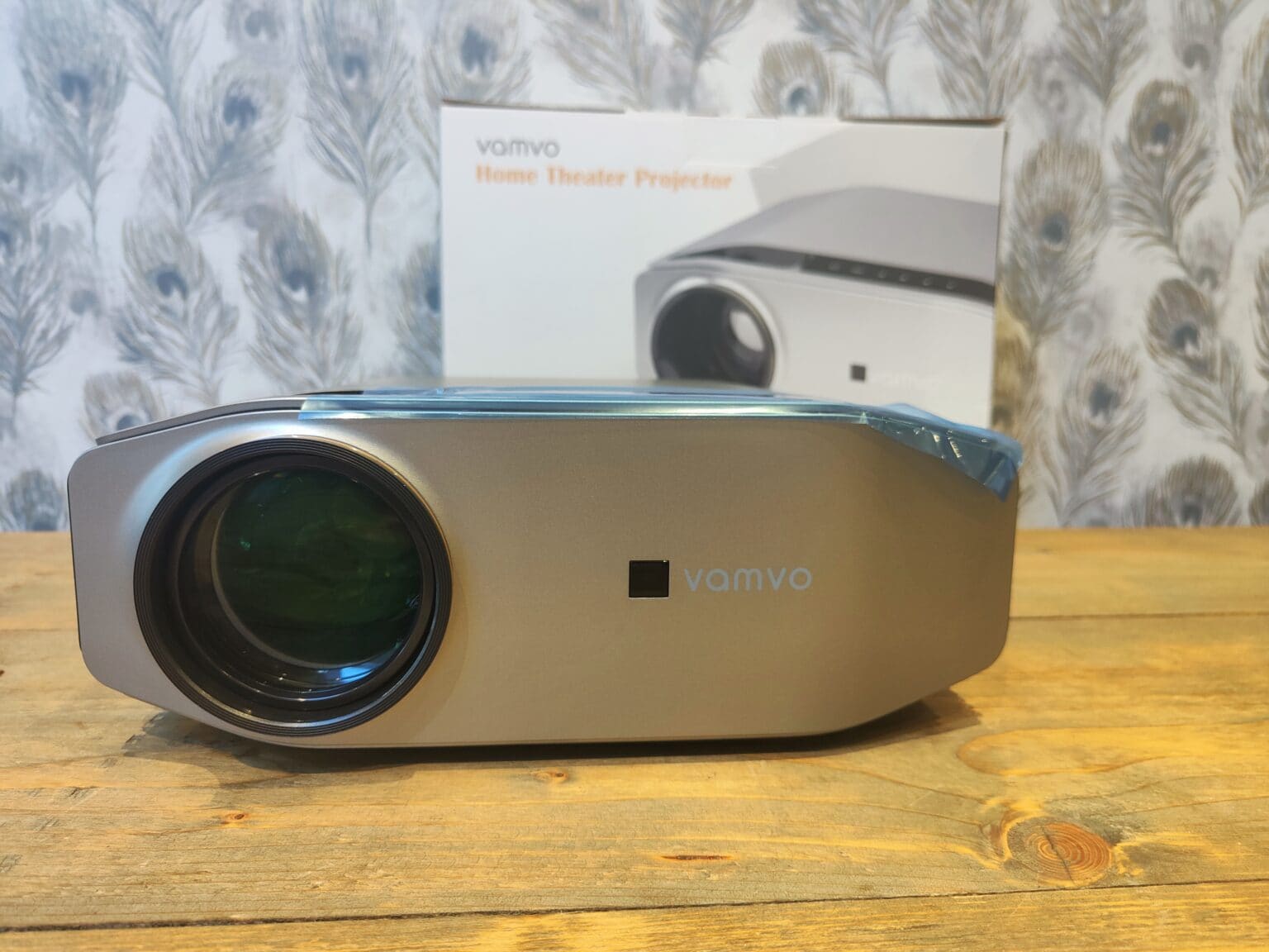 Vamvo L6200 Projector Review – A projector for a budget home cinema set-up