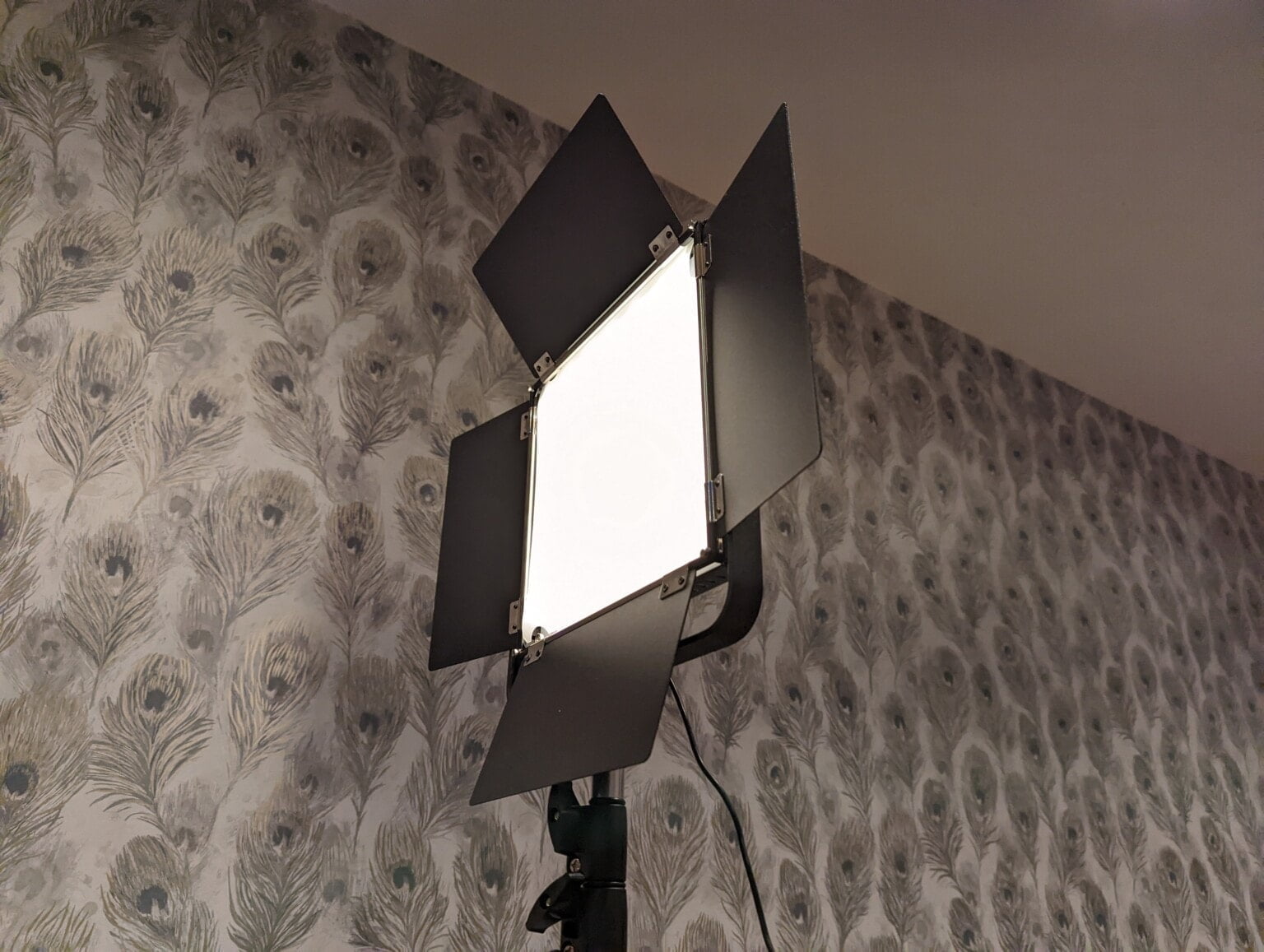 Pixel K80 RGB LED Photography Video Lighting Kit Review