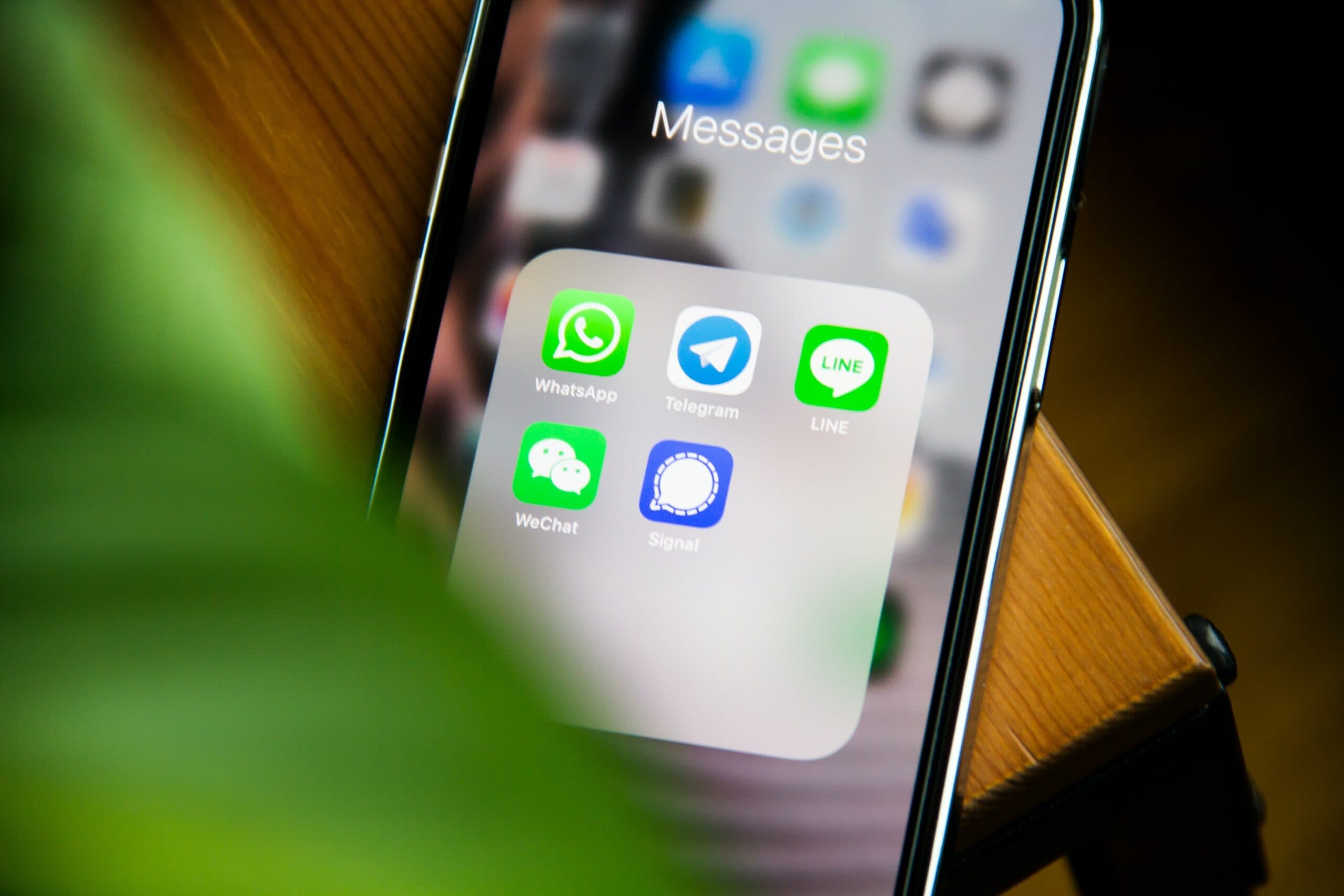 How To Save IPhone And Android Text Messages