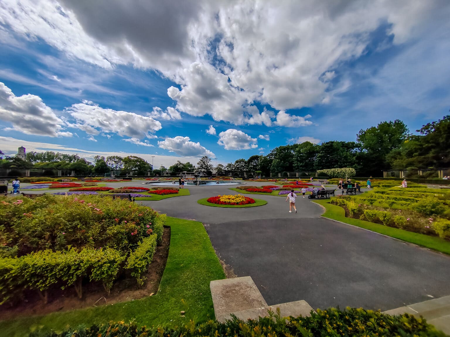 Honor 70 Review – The new 54MP Sony IMX800 camera helps this stand out ...