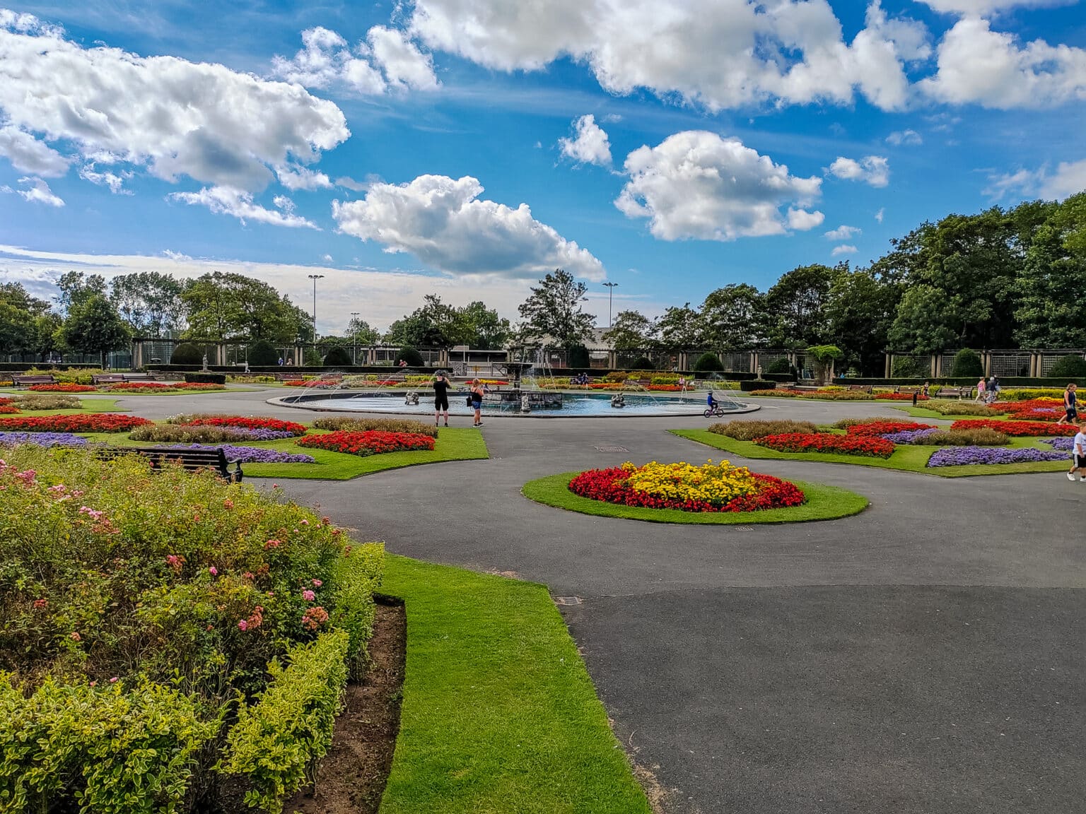 Honor 70 Review – The new 54MP Sony IMX800 camera helps this stand out ...