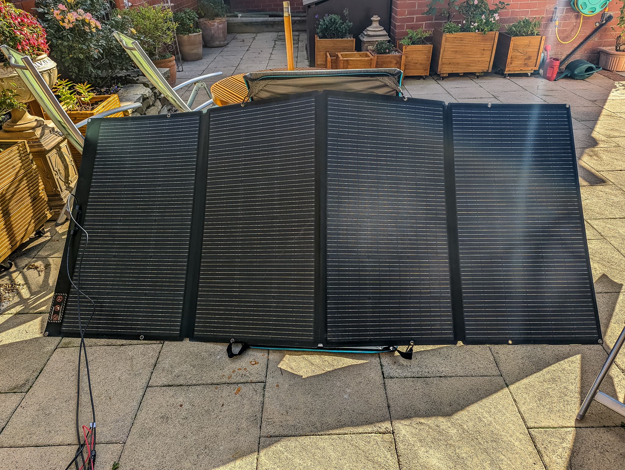 EcoFlow 400W Solar Panel Review – Massive, Expensive, and Amazing