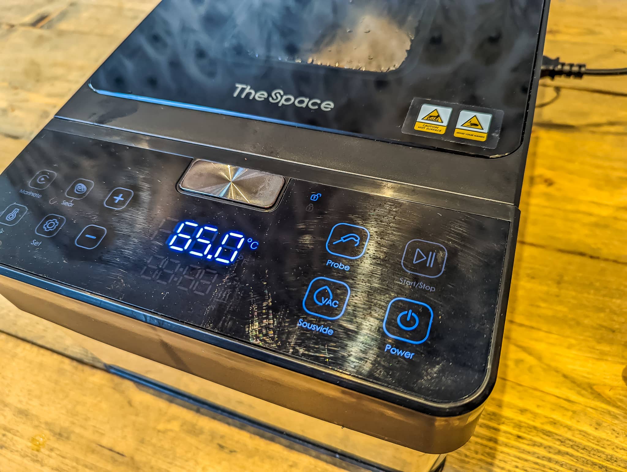 The Space Neovide Sous Vide Cooker Review – Waterless one-stop sous ...