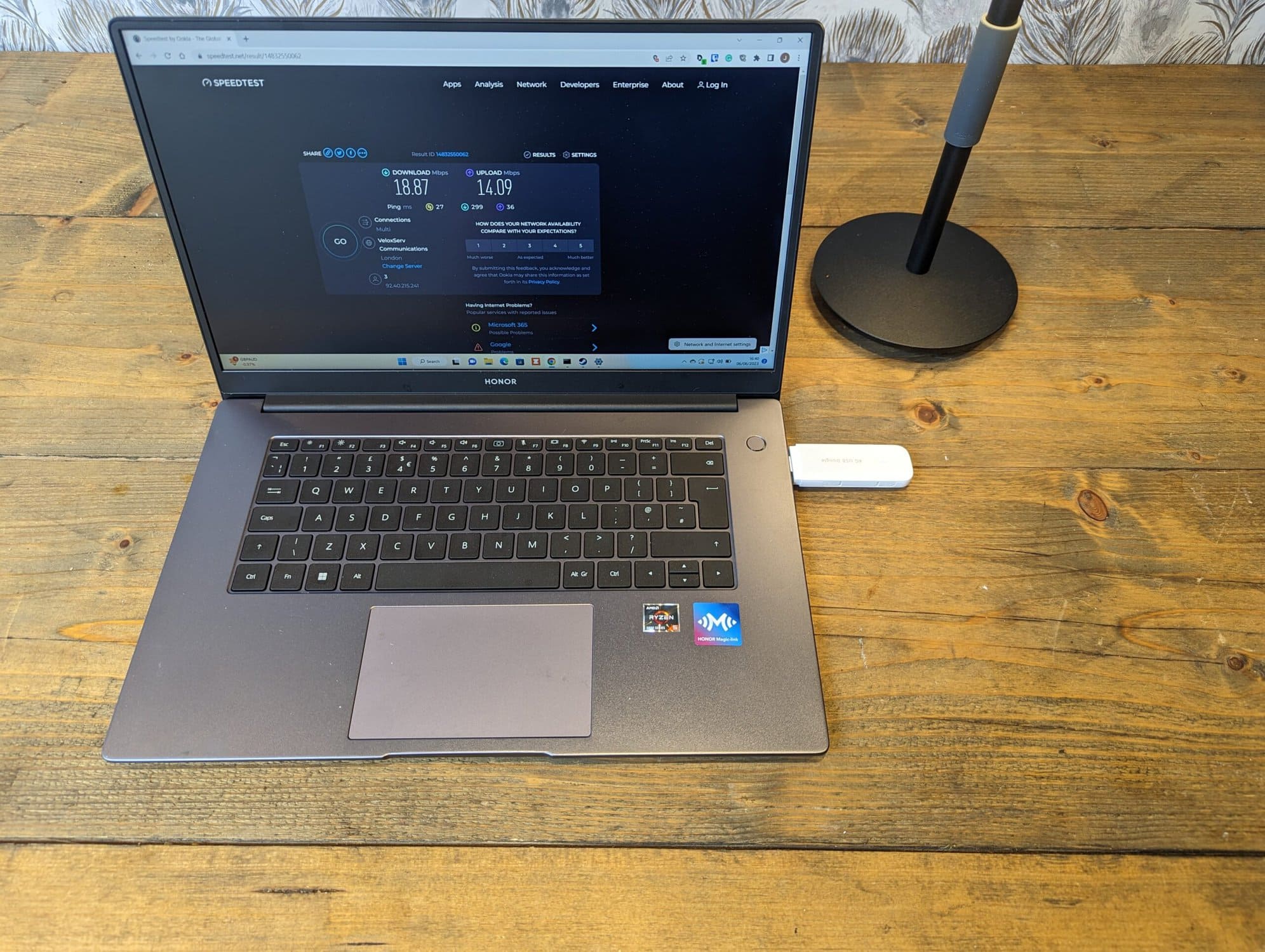 Huawei E3372-325 LTE/4G USB Dongle Review - Brovi branded