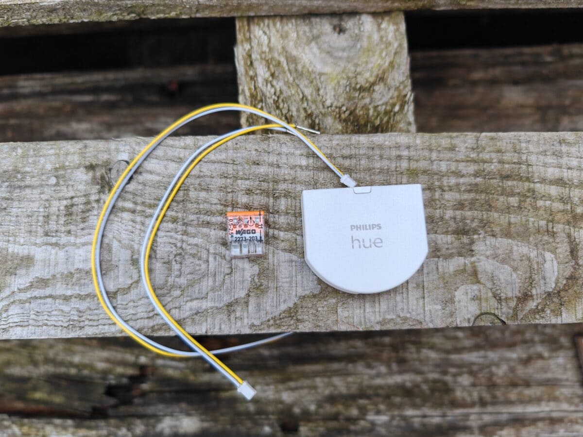 Philips Hue Smart Wall Switch Module Review
