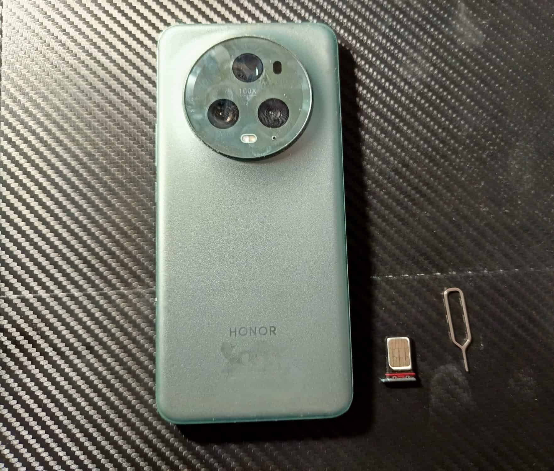 SIM Card FAQs: A history of SIM cards & how they work