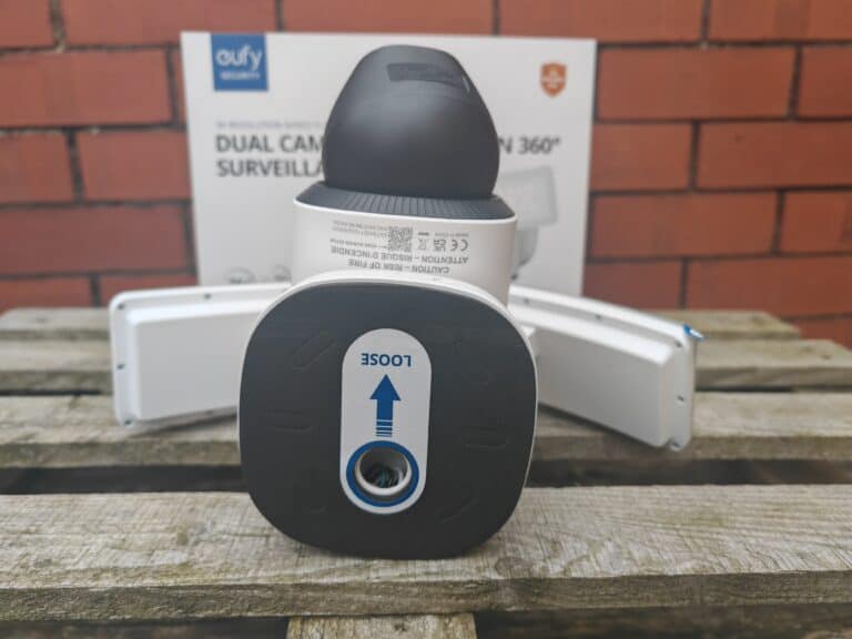 Eufy Floodlight Camera E340 Review vs S330 Floodlight Cam 2 Pro