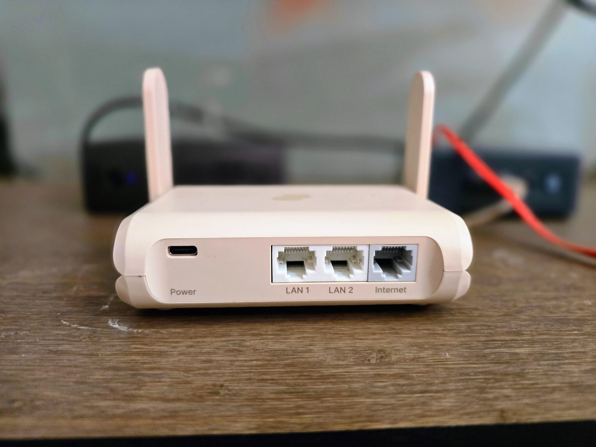 Aircove Go Review - ExpressVPN’s new portable VPN router will secure ...