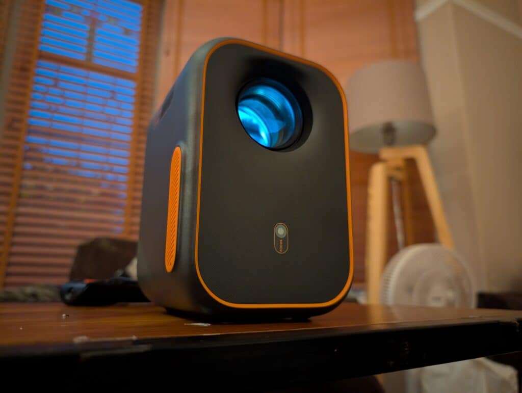 Formovie Xming Episode One Review – The most affordable mini projectors ...
