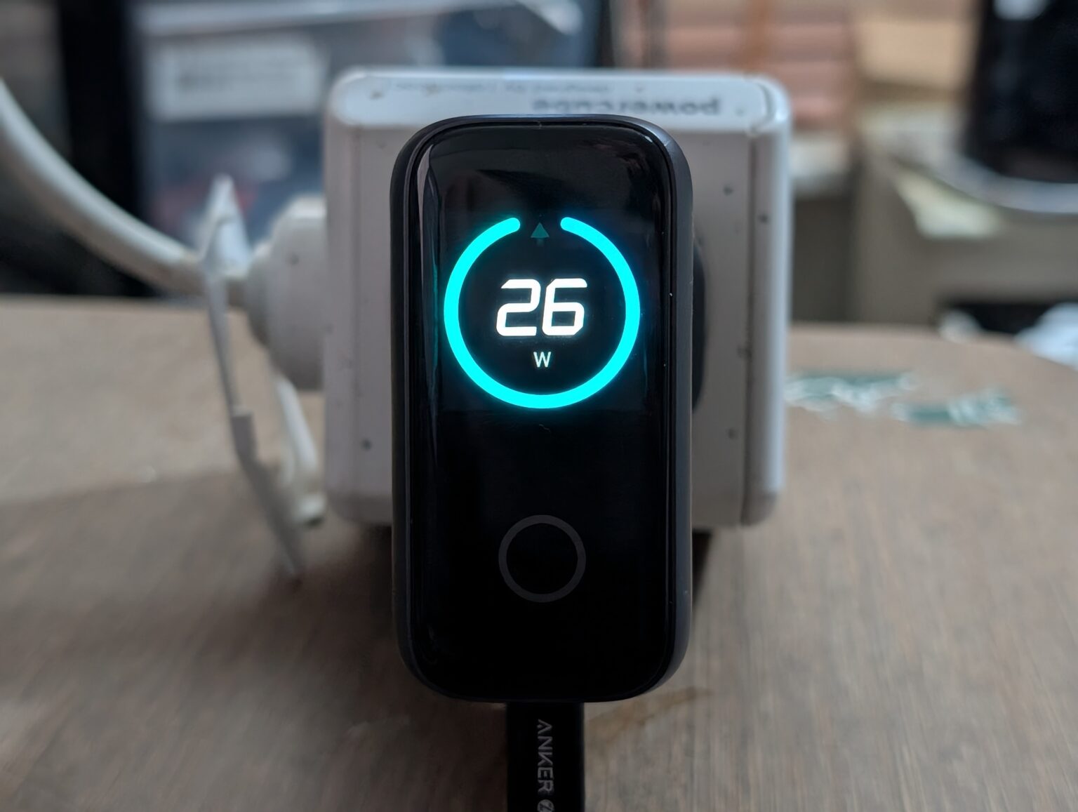 Anker 140W Charger with 4 ports Review - Zolo 4-Port 140W Wall Charger